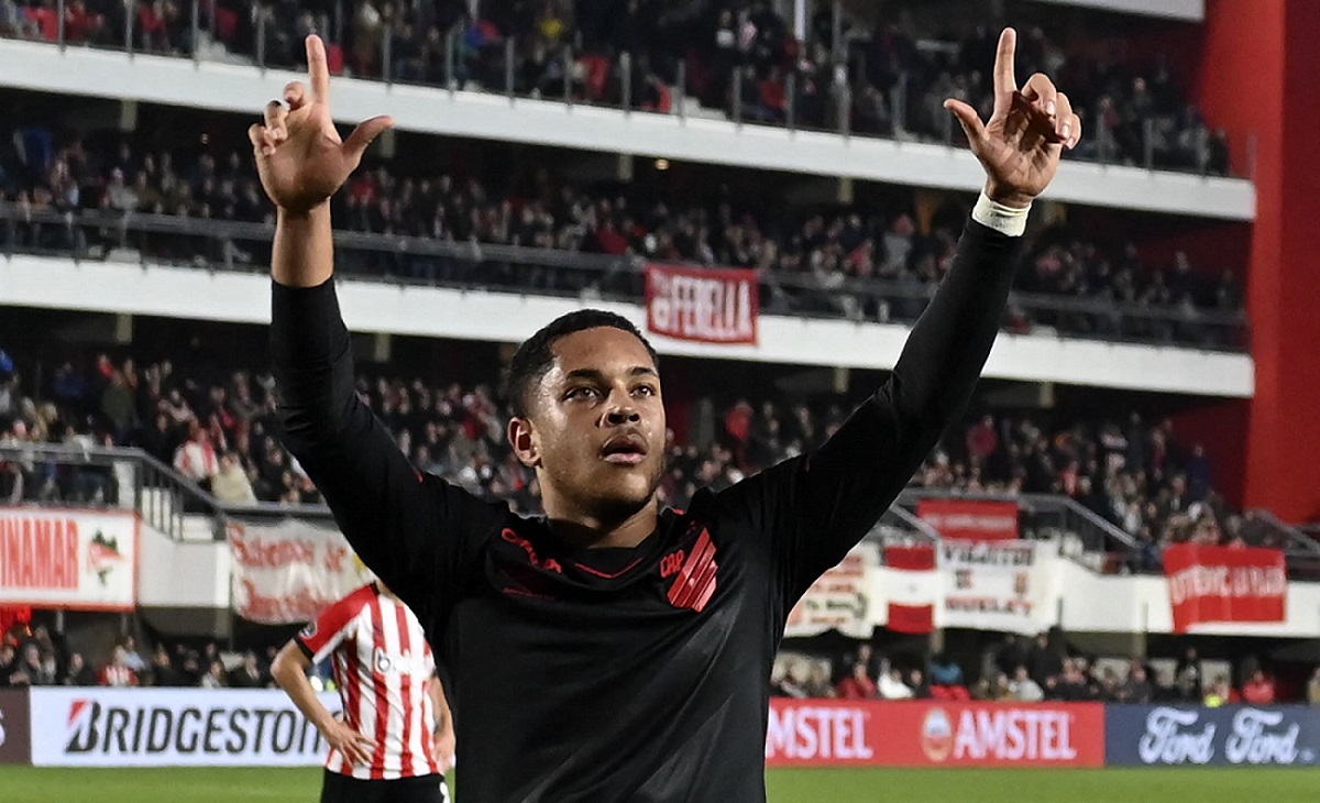 🏹 L'agente di Vitor Roque: "Ha sempre voluto il Barcellona, è più forte ...