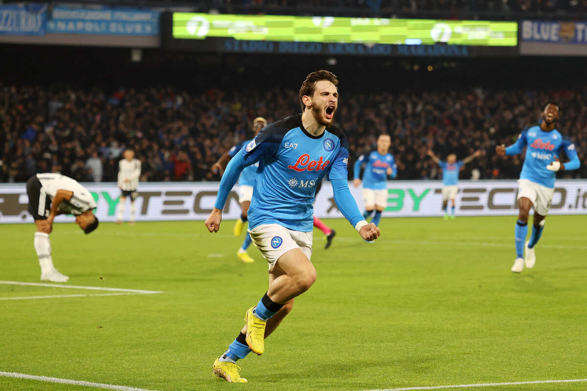 Come sta Kvaratskhelia? Gli aggiornamenti del Napoli sull'infortunio del georgiano