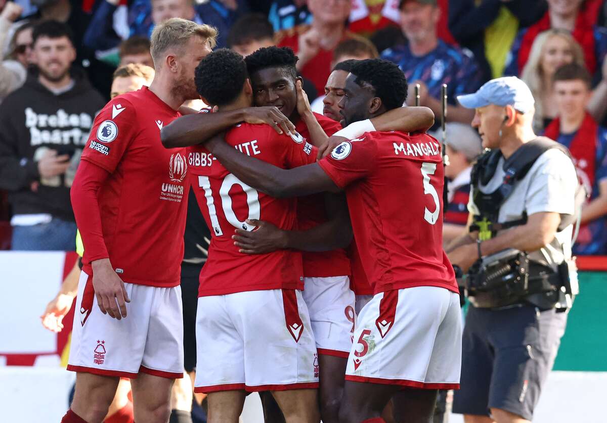 Nottingham Forest, duro comunicato: "Al Var un tifoso del Luton Town"